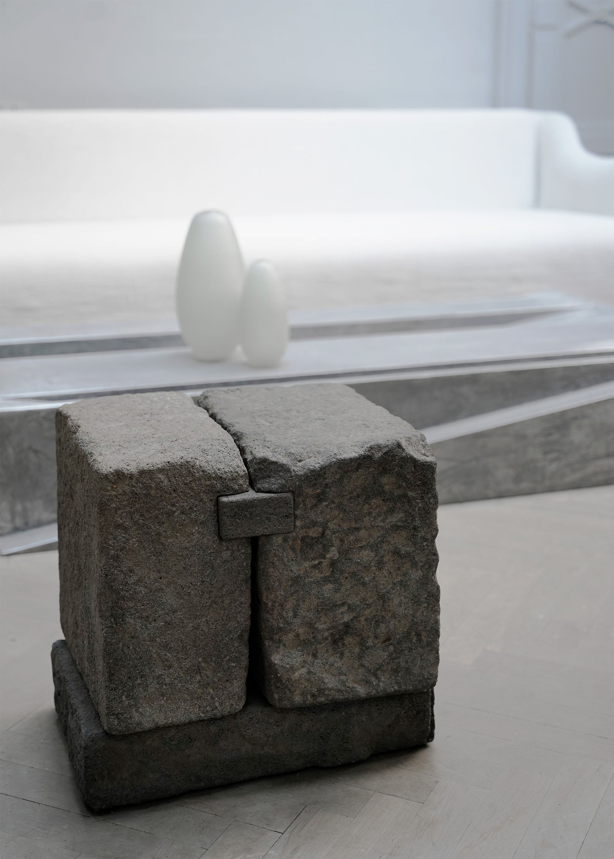 PHOENIX SIDE TABLE By Maverick Lee – Studio Oliver Gustav