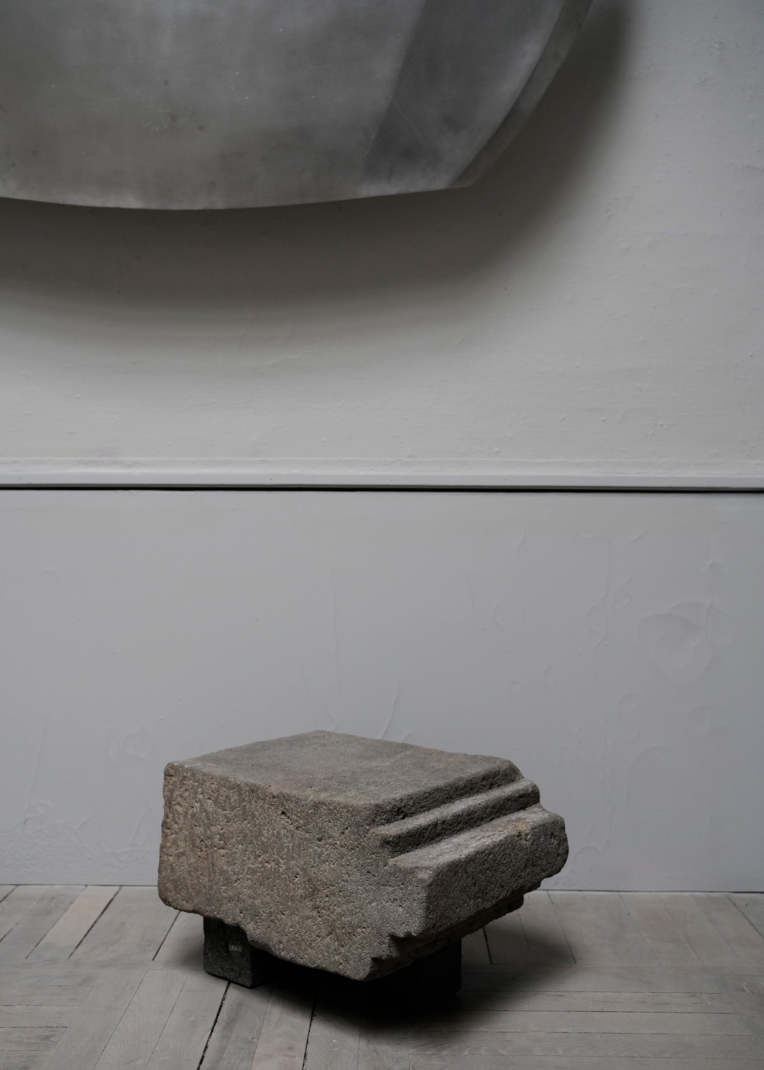 PHOENIX SIDE TABLE By Maverick Lee – Studio Oliver Gustav